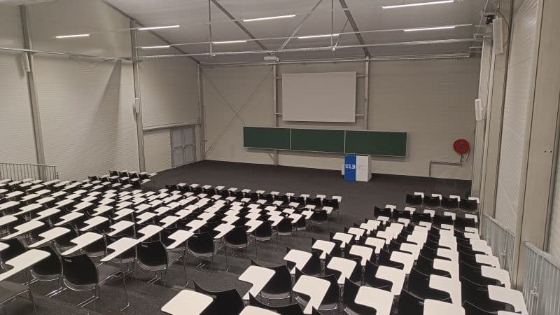 Temporary auditorium for ULB by Veldeman Group